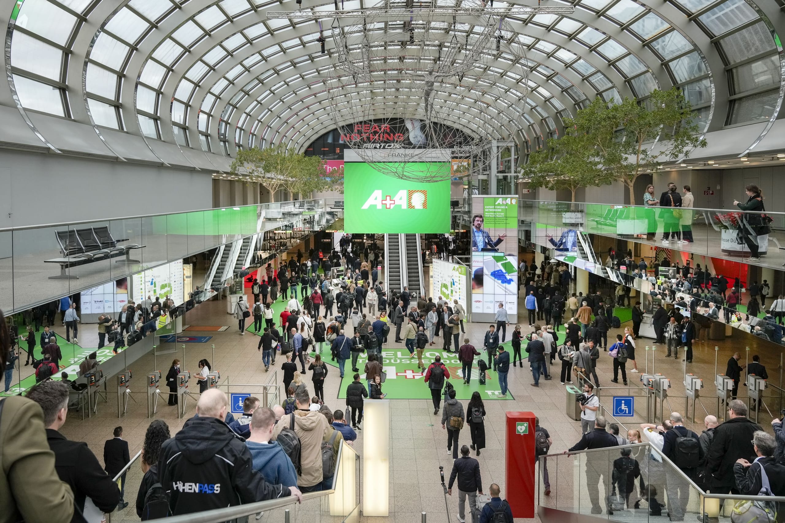 Rund 67.000 Besucher auf der A+A 2025